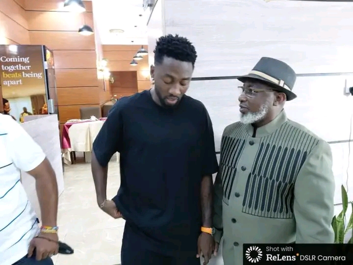 Super Eagles’ Captain Wilfred Ndidi Lays Father to Rest in Umunede ...